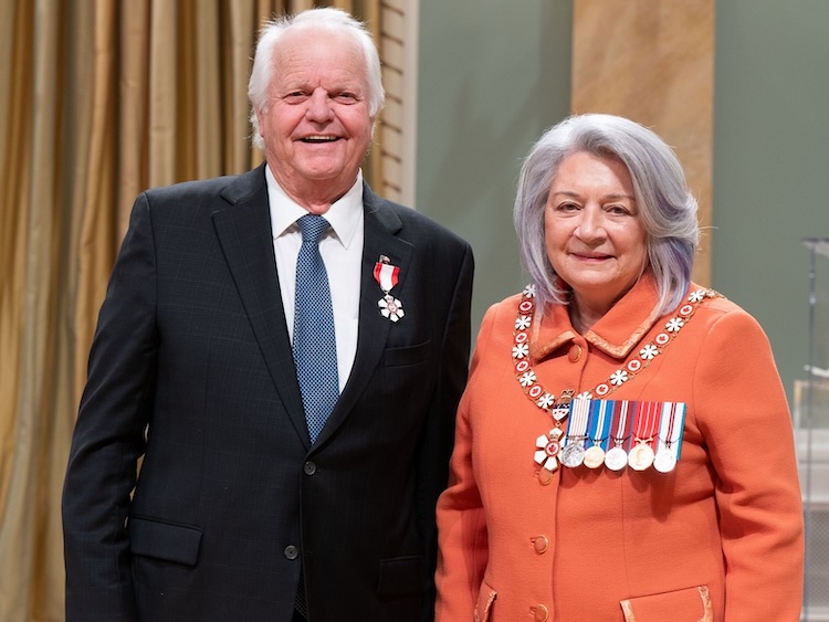 Ken Knox receives Order of Canada | The Grower